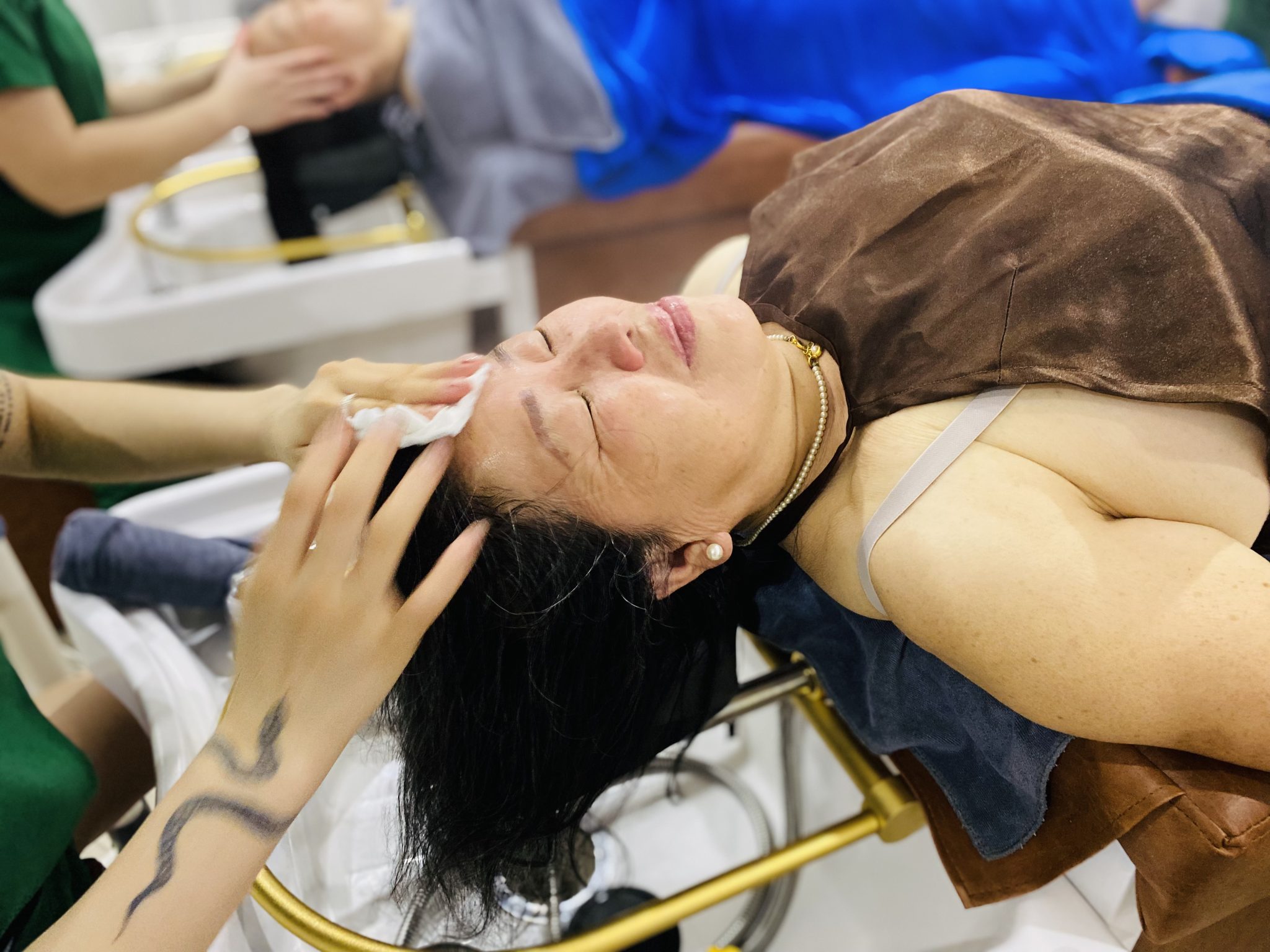 Hair Spa - Bee Honey Spa