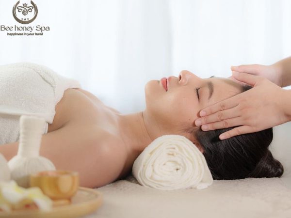 How to perform a facial lifting massage following the standard Bee ...
